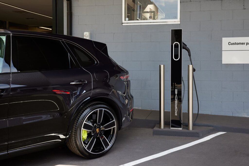 EV fast chargers up 85 per cent in last two years in Australia