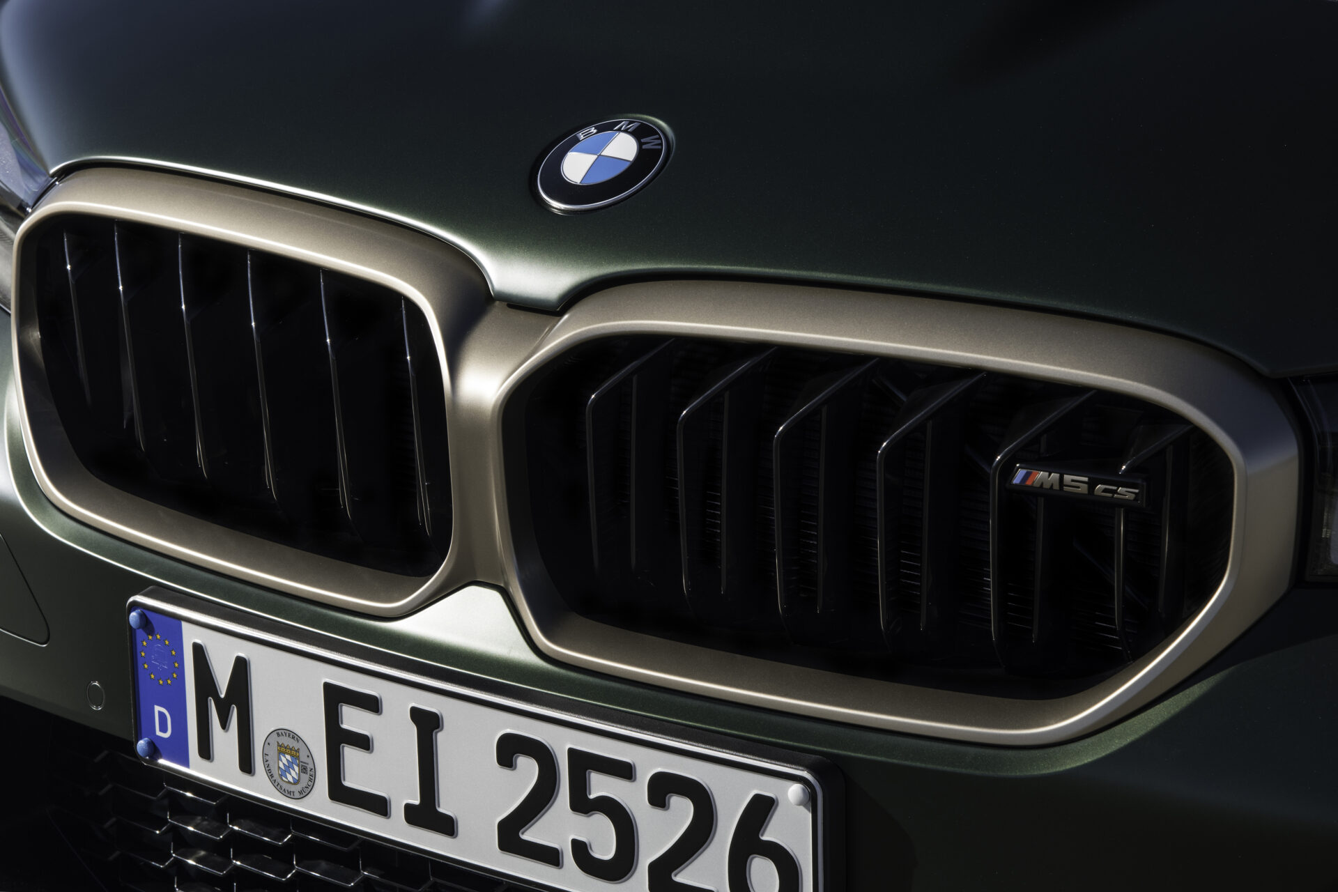 2022 BMW M5 CS international first drive review
