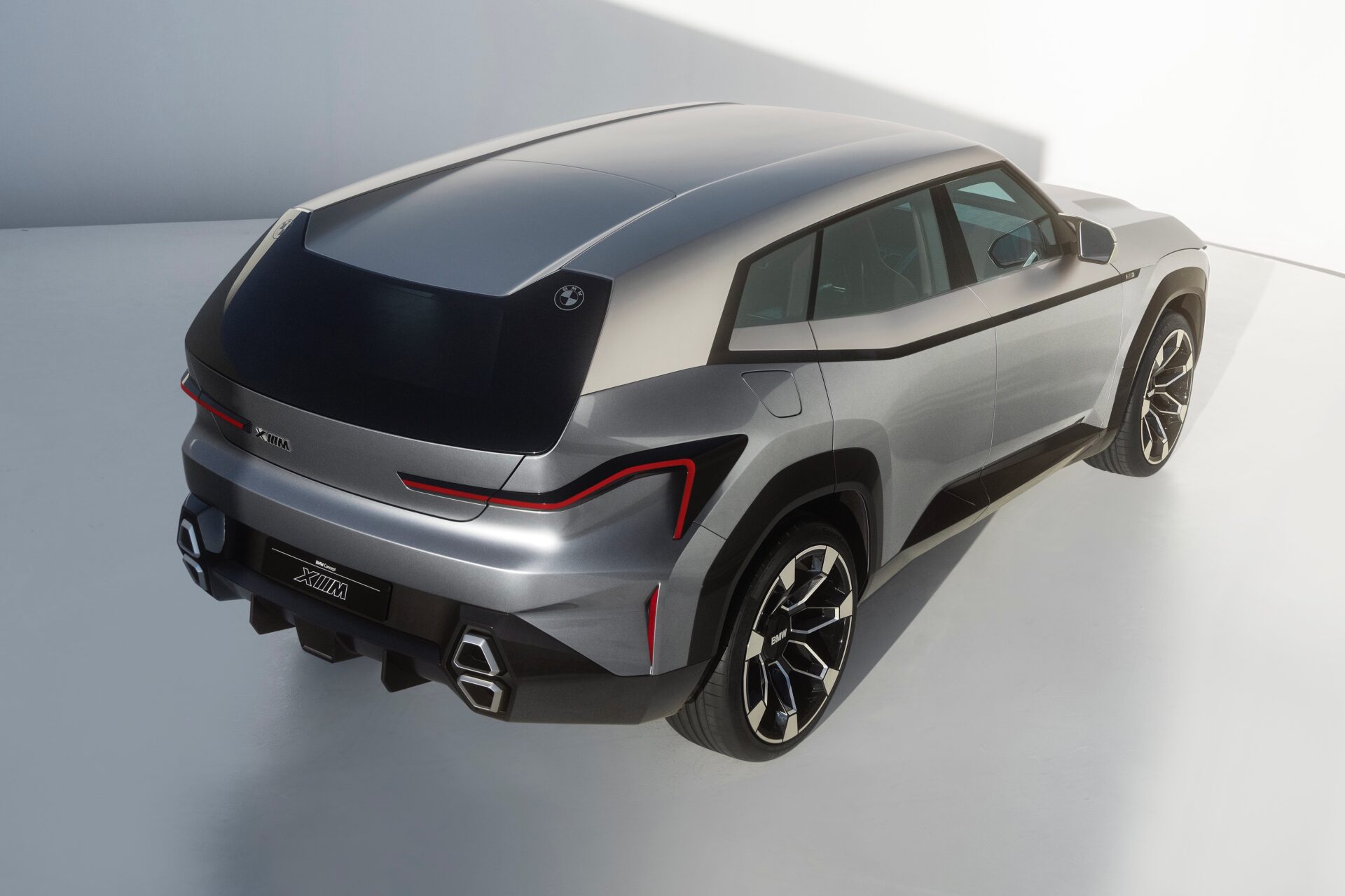 BMW patents new rear-wheel steering system