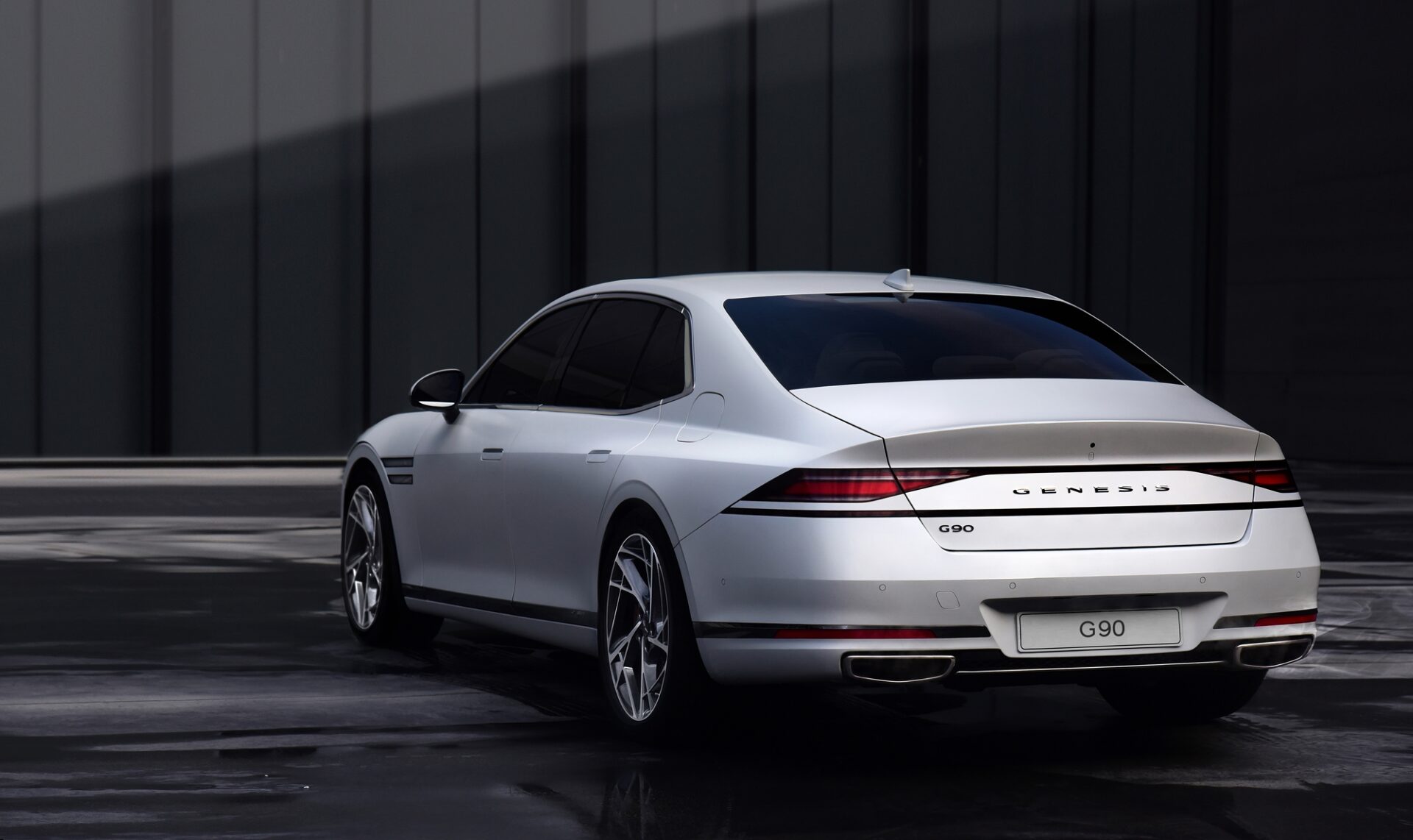 2023 Genesis G90 facelift revealed