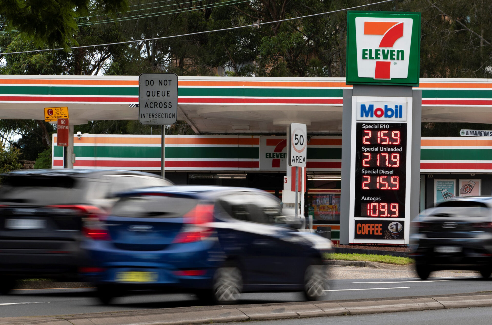 Petrol prices fall for the first time in almost two years, claims ACCC