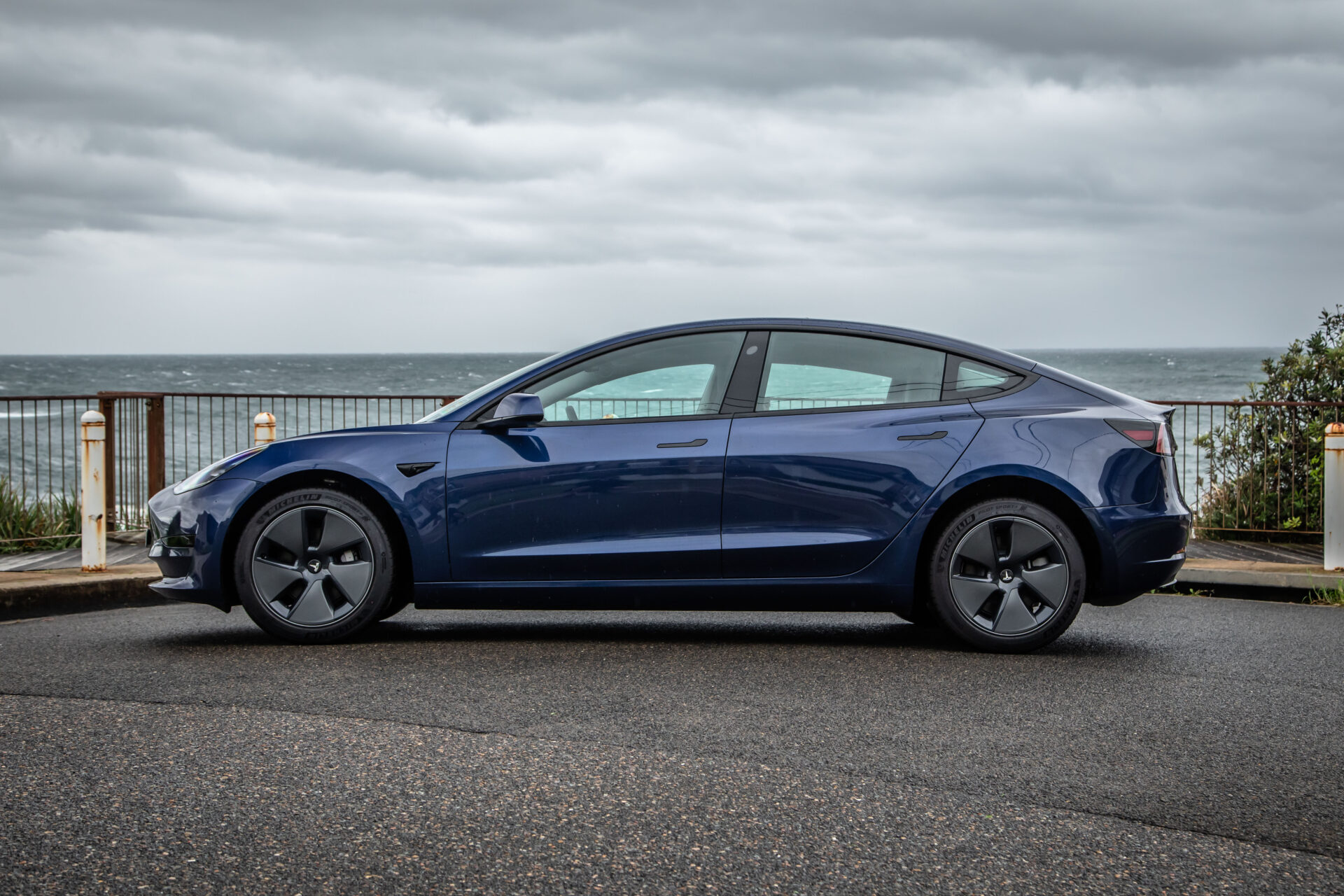 Tesla Model Y vs Tesla Model 3 comparison review