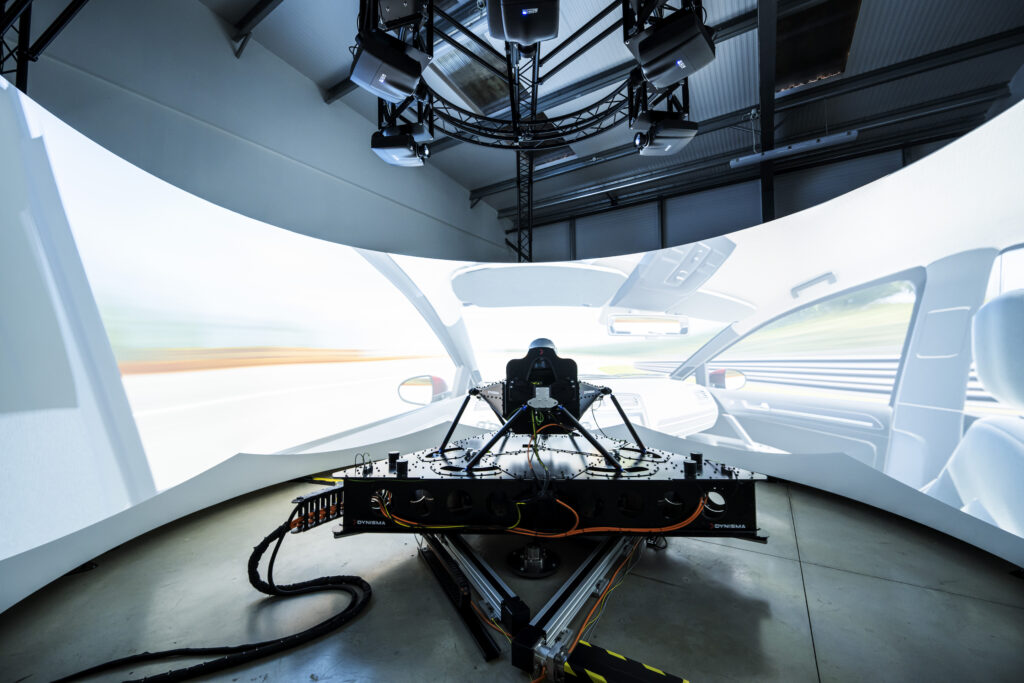 World's best simulator: Dynisma DMG-1 review
