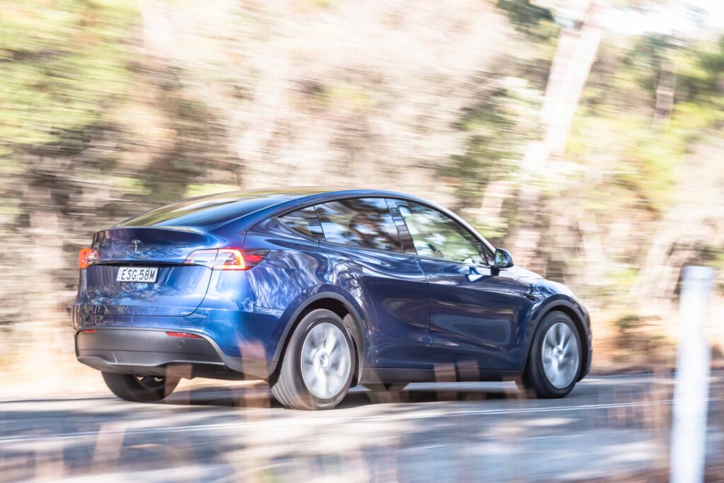 Tesla Model Y vs Tesla Model 3 comparison review