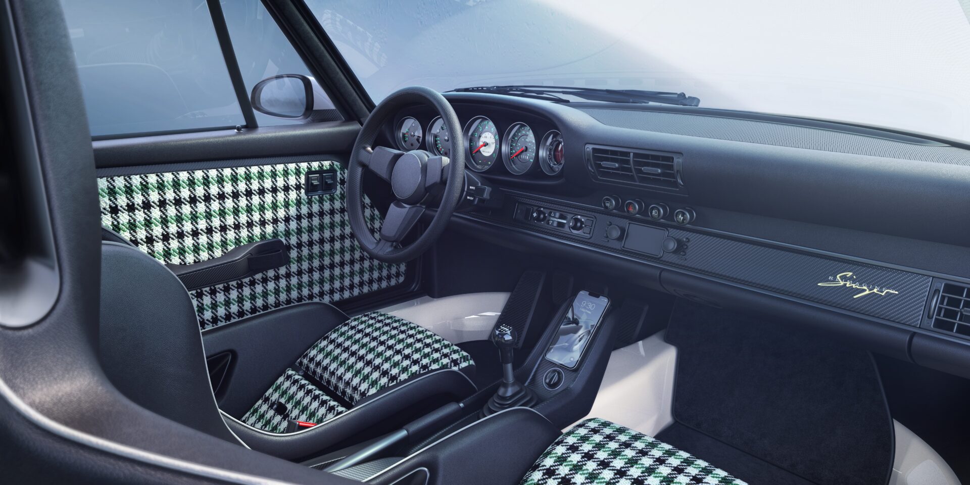 Singer Turbo Study revealed as 930 Turbo tribute