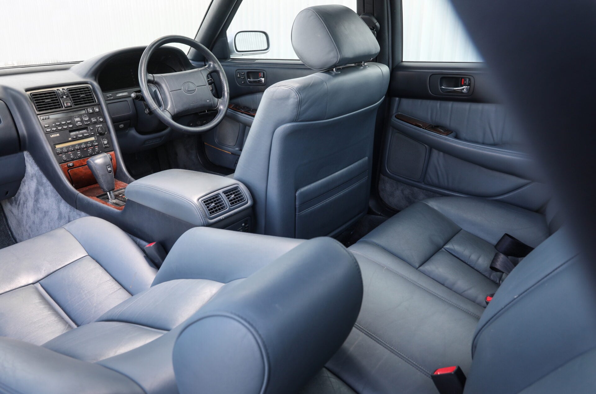 Modern classic: Lexus LS400