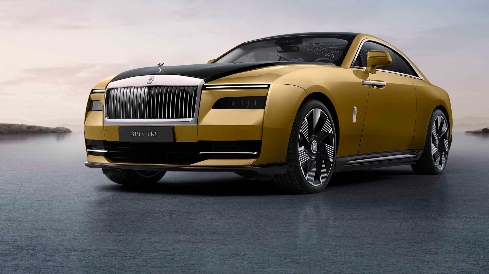 Rolls-Royce | New Models, Reviews & Specs | WhichCar
