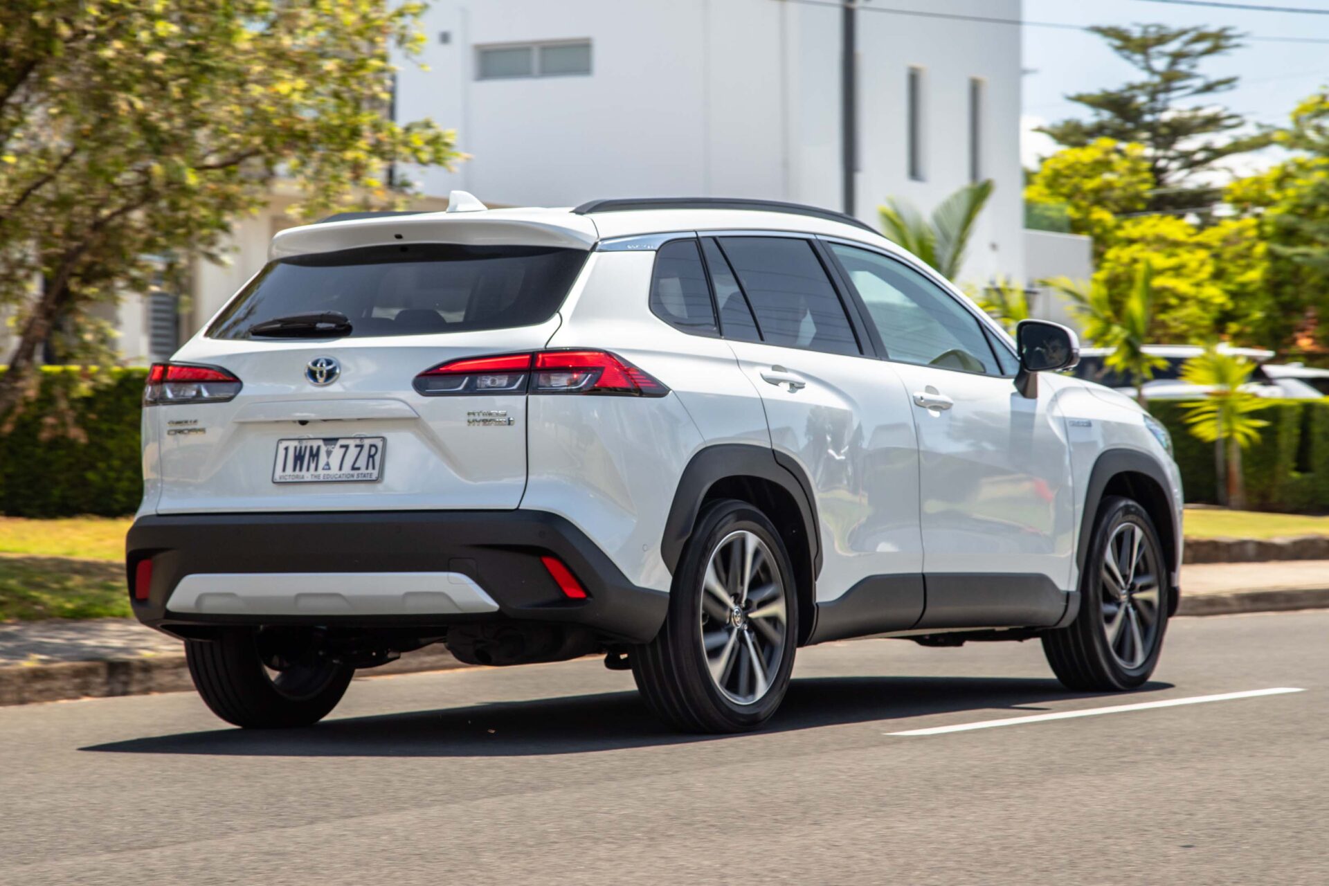 2023 Toyota Corolla Cross Atmos Hybrid FWD review