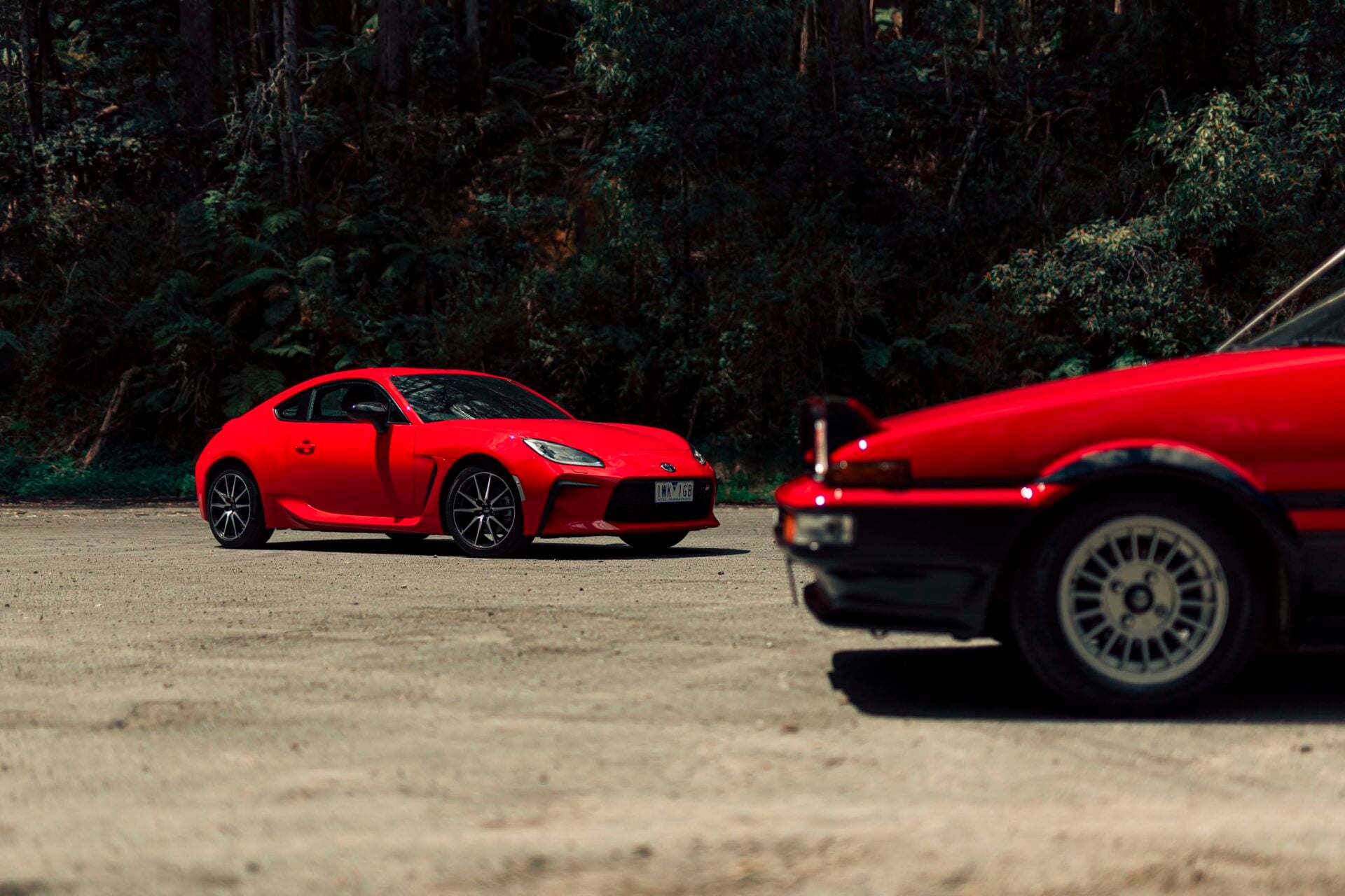 2022 Toyota GR86 GT vs 1986 Toyota AE86 Sprinter GTV comparison