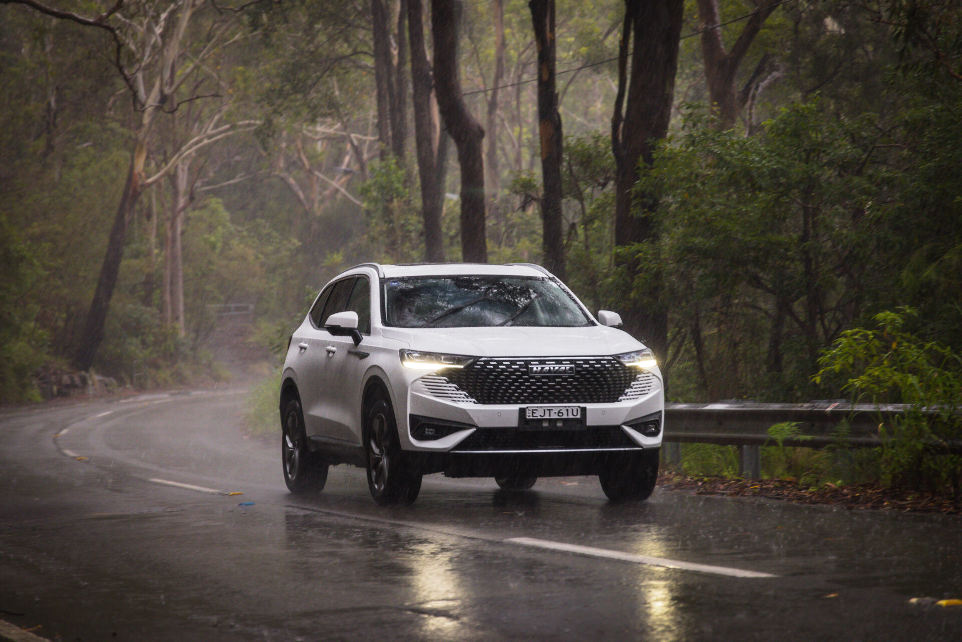 GWM Haval H6: Facelifted mid-size SUV scores new plug-in hybrid drivetrains