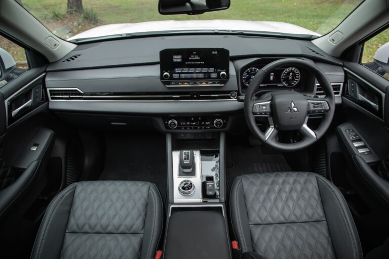 2024 Mitsubishi Outlander review: Full range detailed