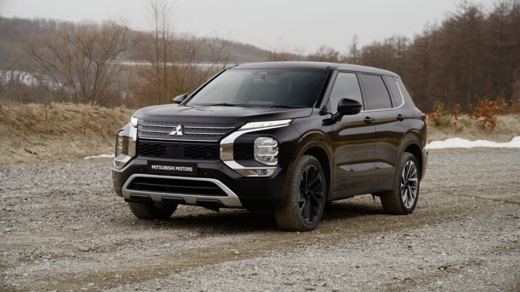 Mitsubishi Outlander PHEV review: Development prototype