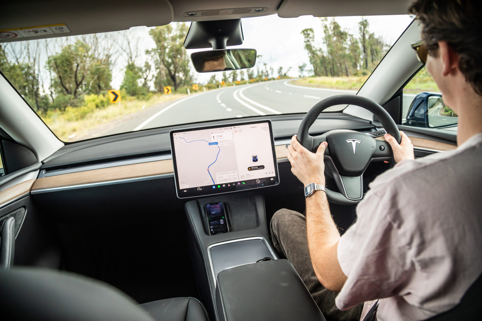 2024 Tesla Model Y pricing and features
