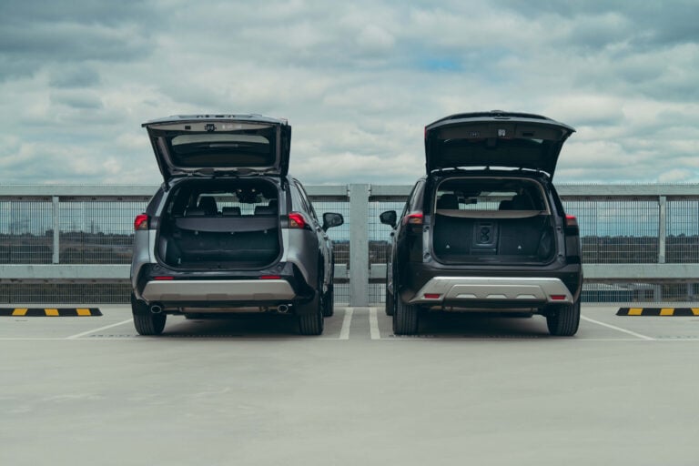 2023 Nissan X-Trail E-Power vs Toyota RAV4 hybrid comparison review