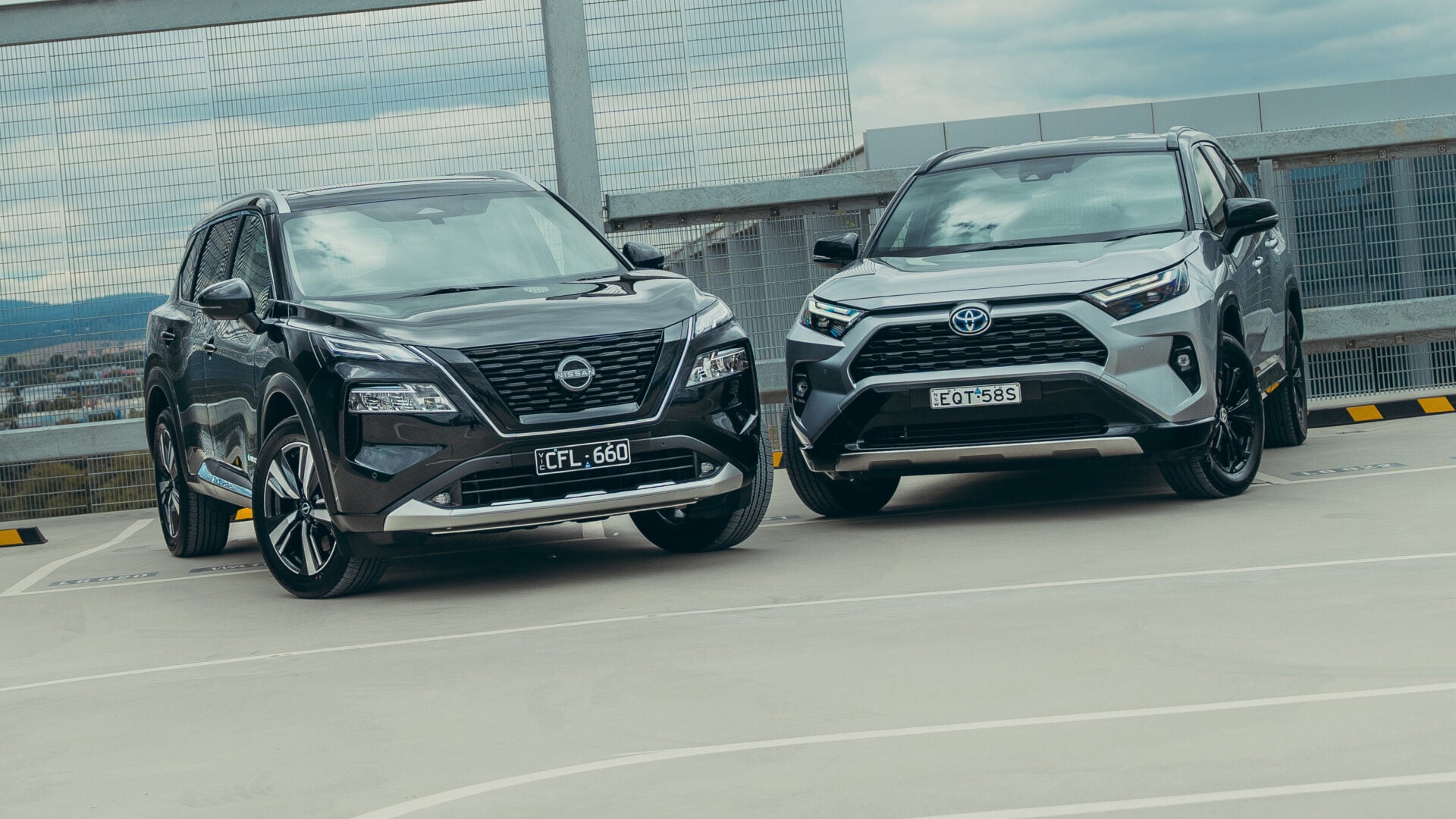 2023 Nissan X-Trail E-Power vs Toyota RAV4 hybrid comparison review