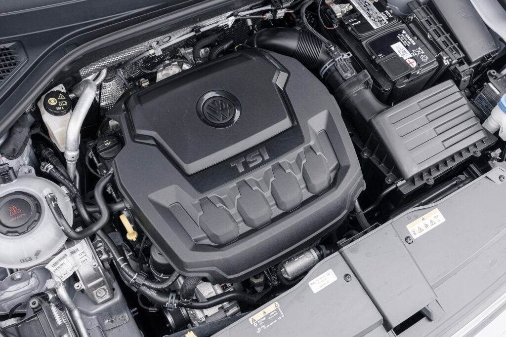 2023 Volkswagen T-Roc review: 140TSI R-Line AWD