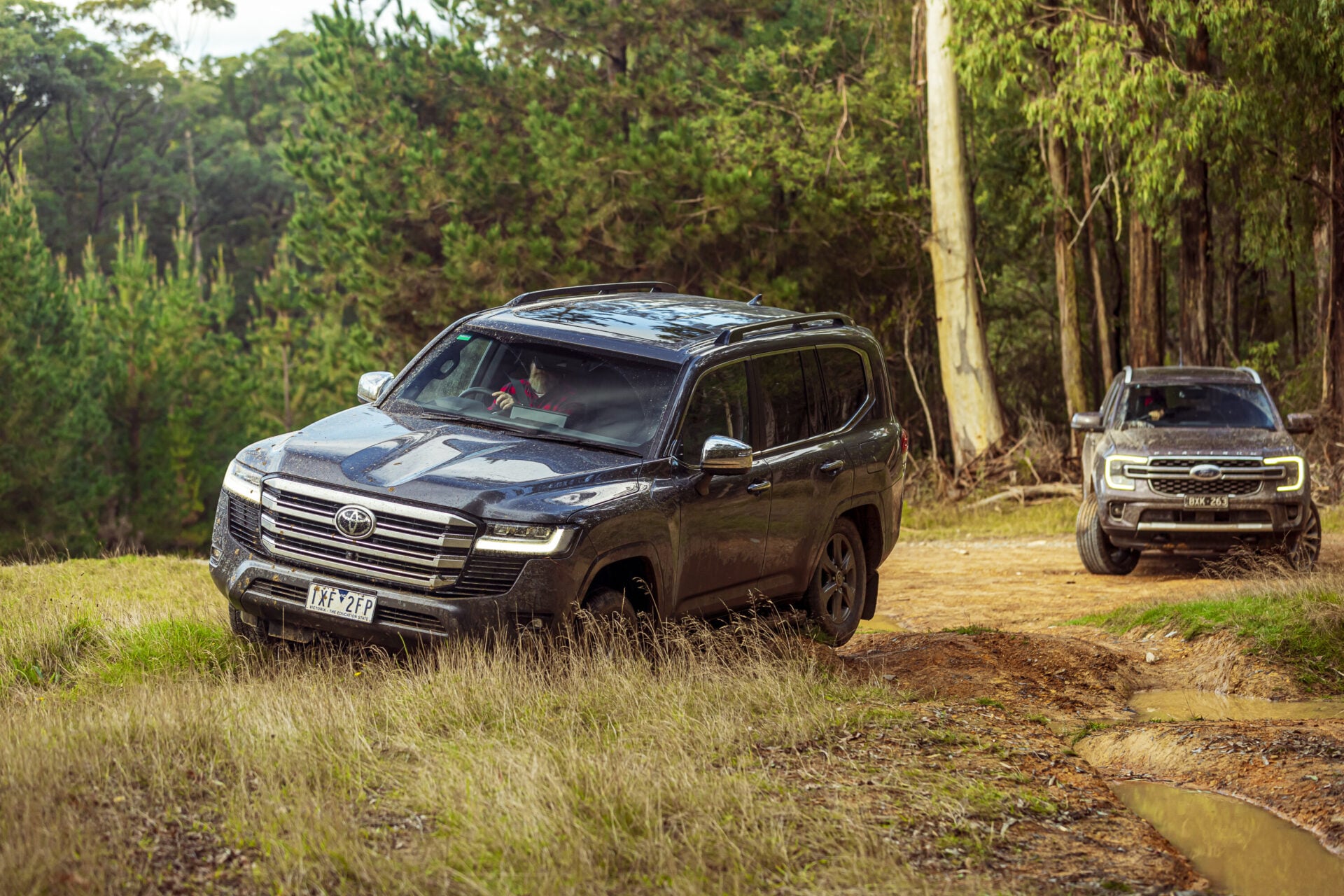 Best Large SUVS for Towing in 2024