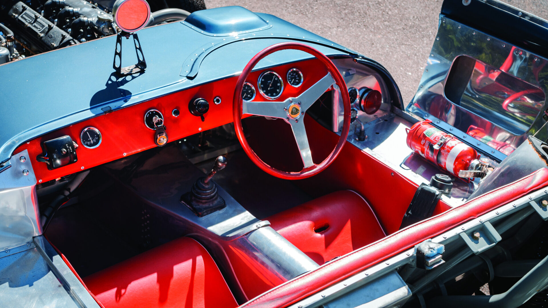 Lotus LM150 racer up for auction, ends this Thursday!
