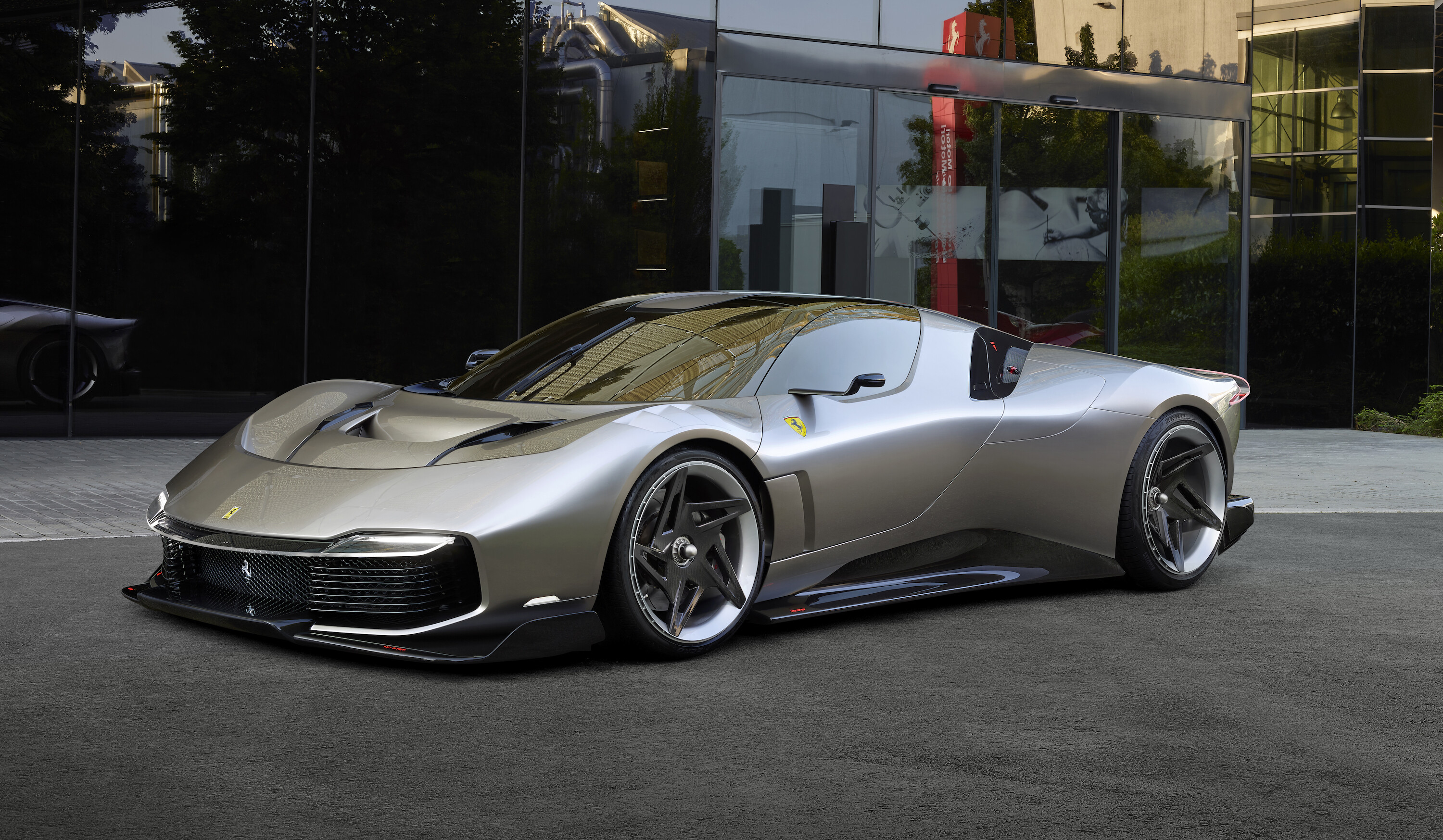Ferrari KC23: stunning, dual-configuration one-off supercar revealed