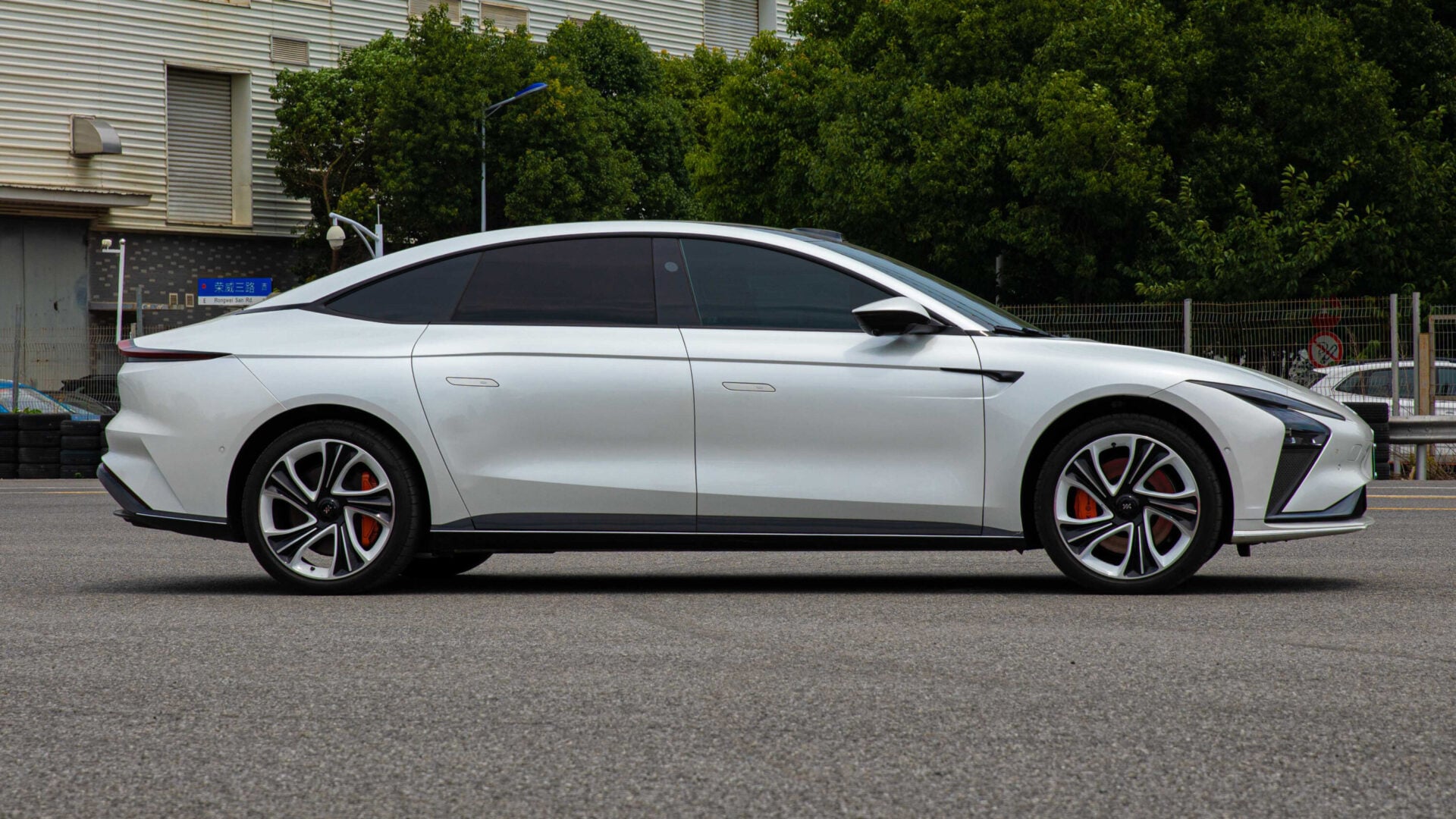 MG LS7 electric SUV likely for Australia, F7/L7 sedans under consideration