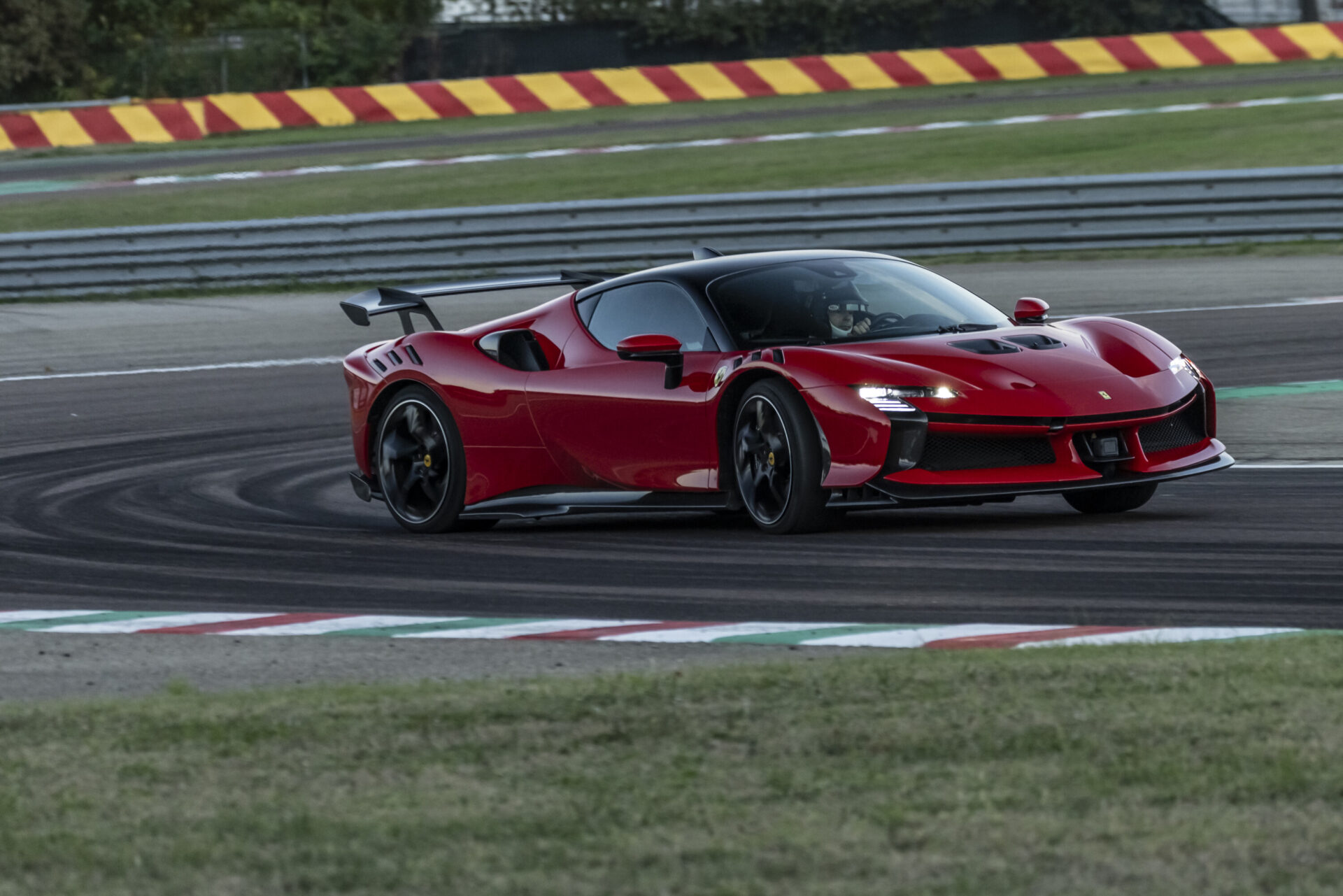 Ferrari SF90 XX smashes Fiorano lap record