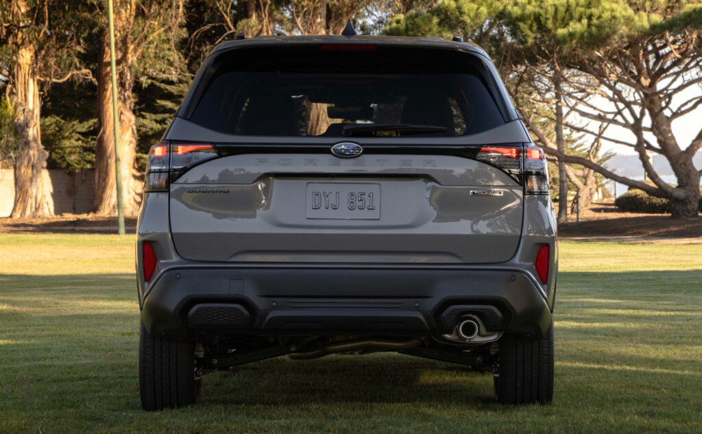 2025 Subaru Forester revealed