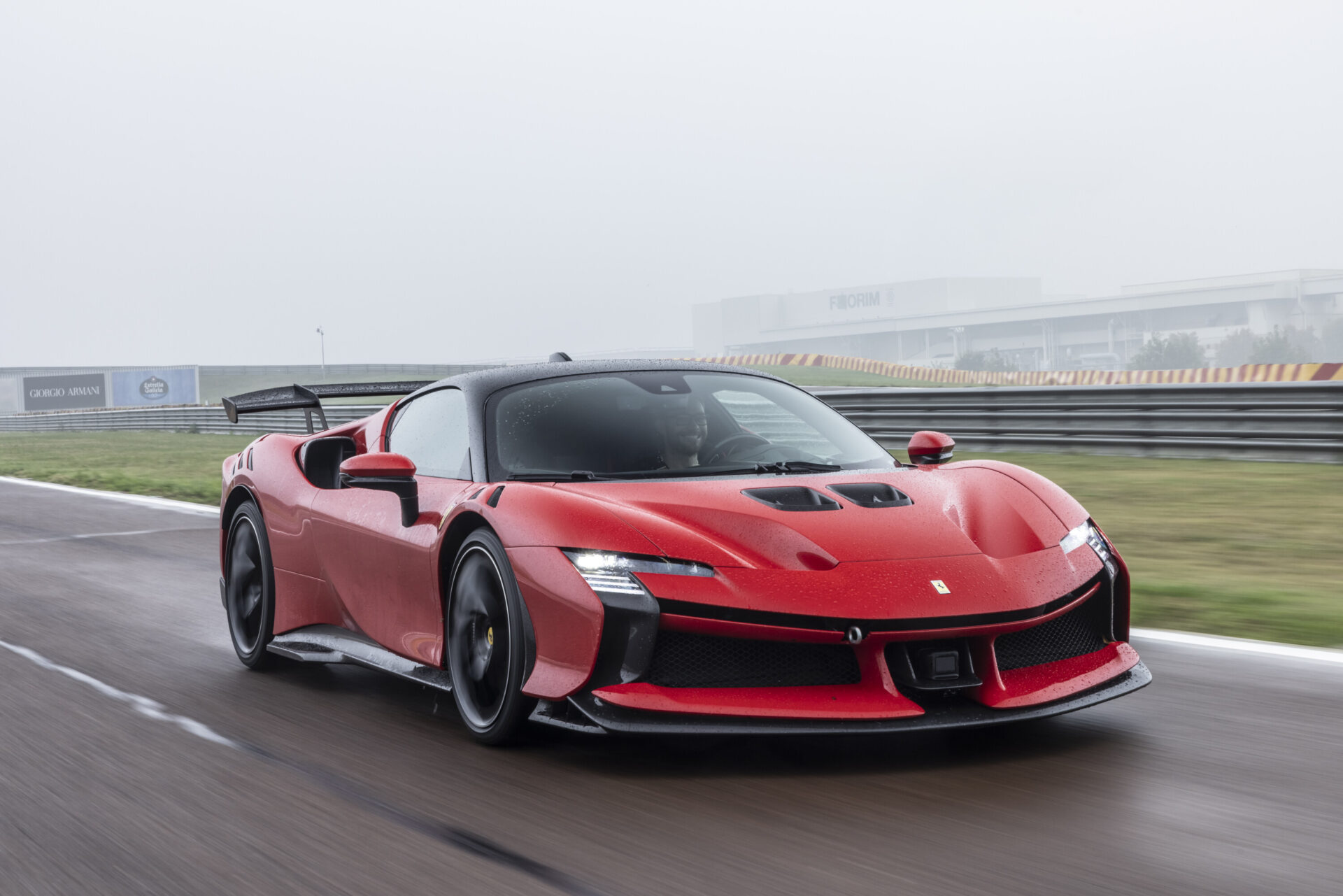 2023 Ferrari SF90 XX review – Wings, power & speed