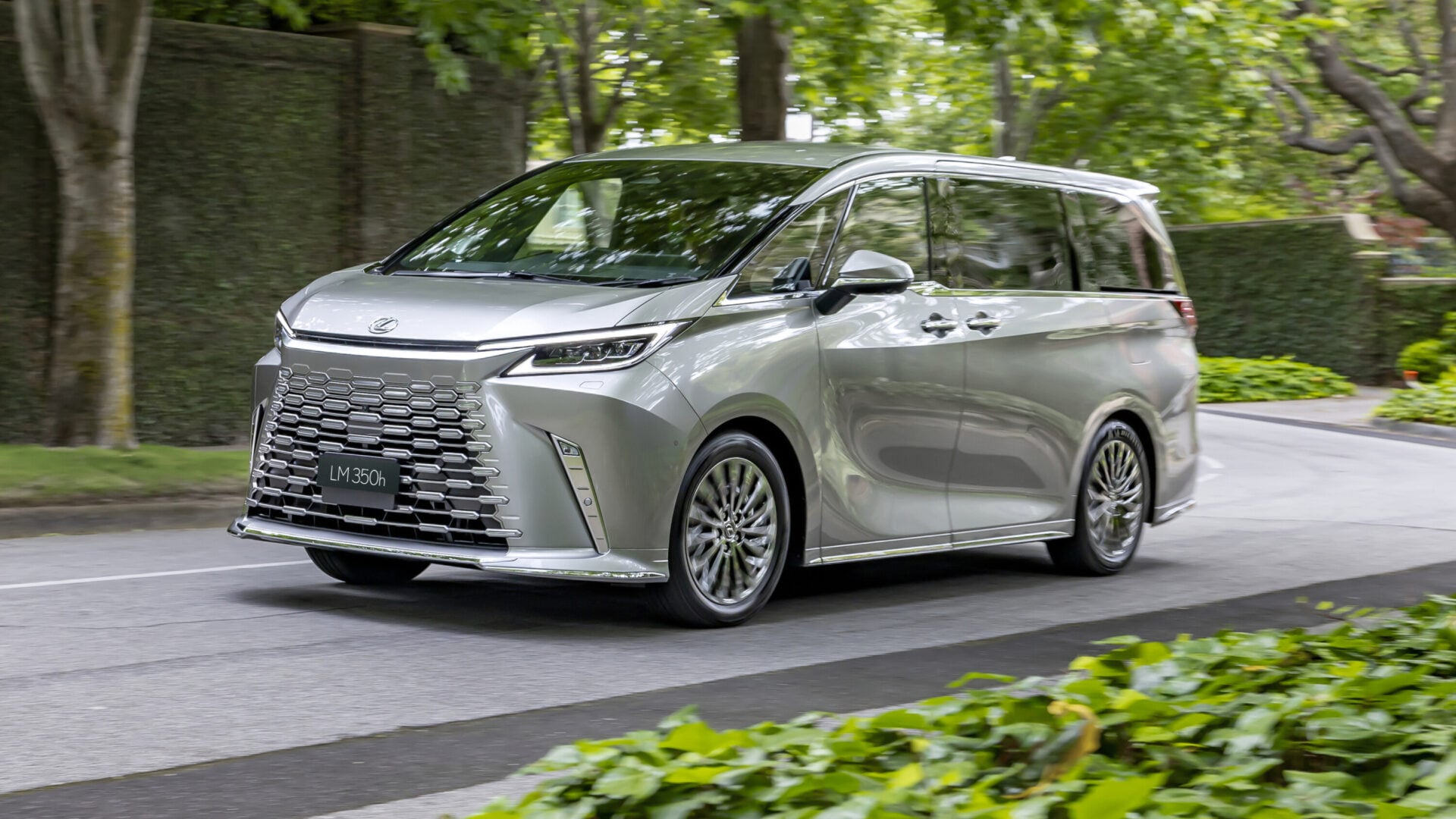 Lexus | Prices, Reviews & Specifications