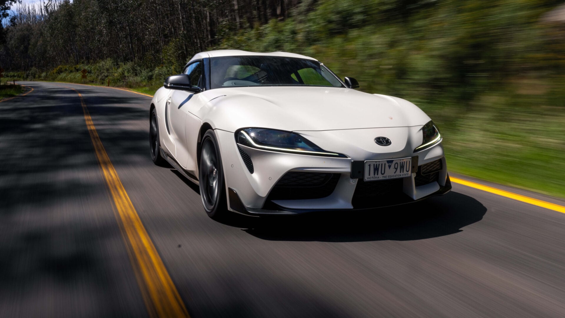 Lotus Emira vs BMW M2 vs Chevrolet Corvette vs Toyota Supra comparison ...