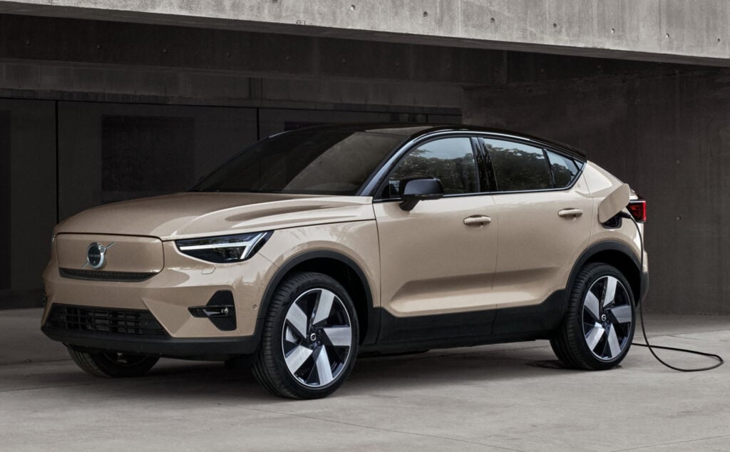 2025 Volvo EX40 & EC40 revealed: XC40 & C40 electric SUVs renamed