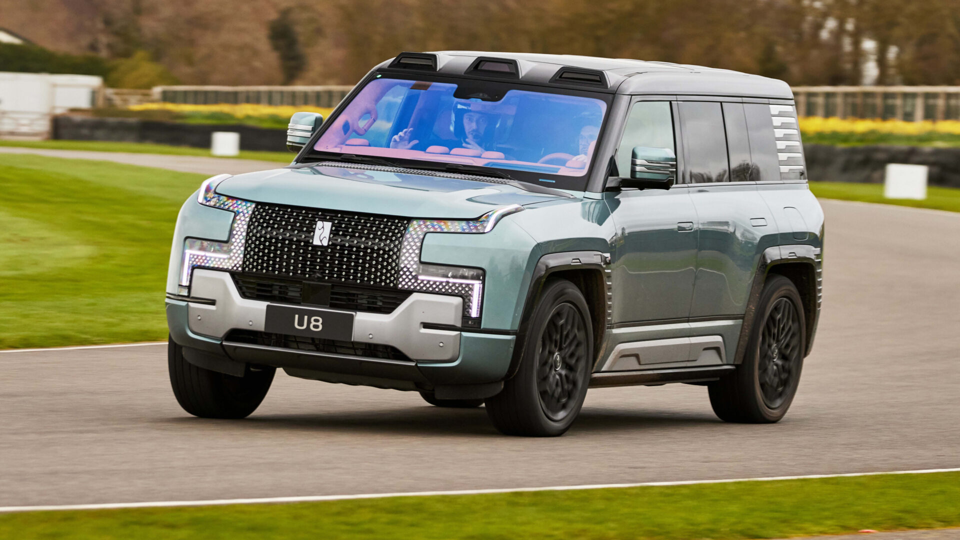 2024 BYD Yangwang U8 review