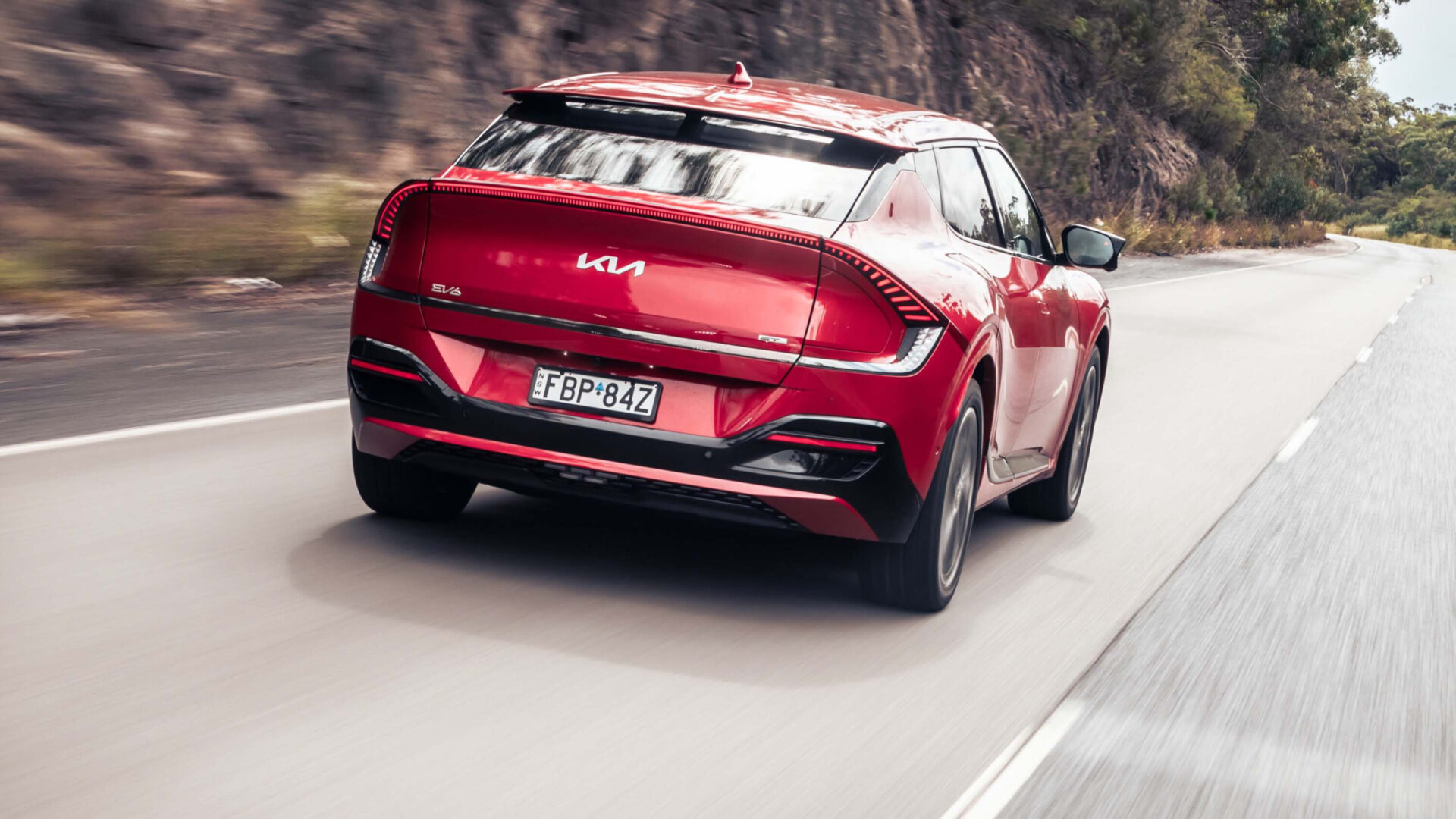 2025 Kia EV6: Facelift revealed for Tesla Model Y rival with larger ...