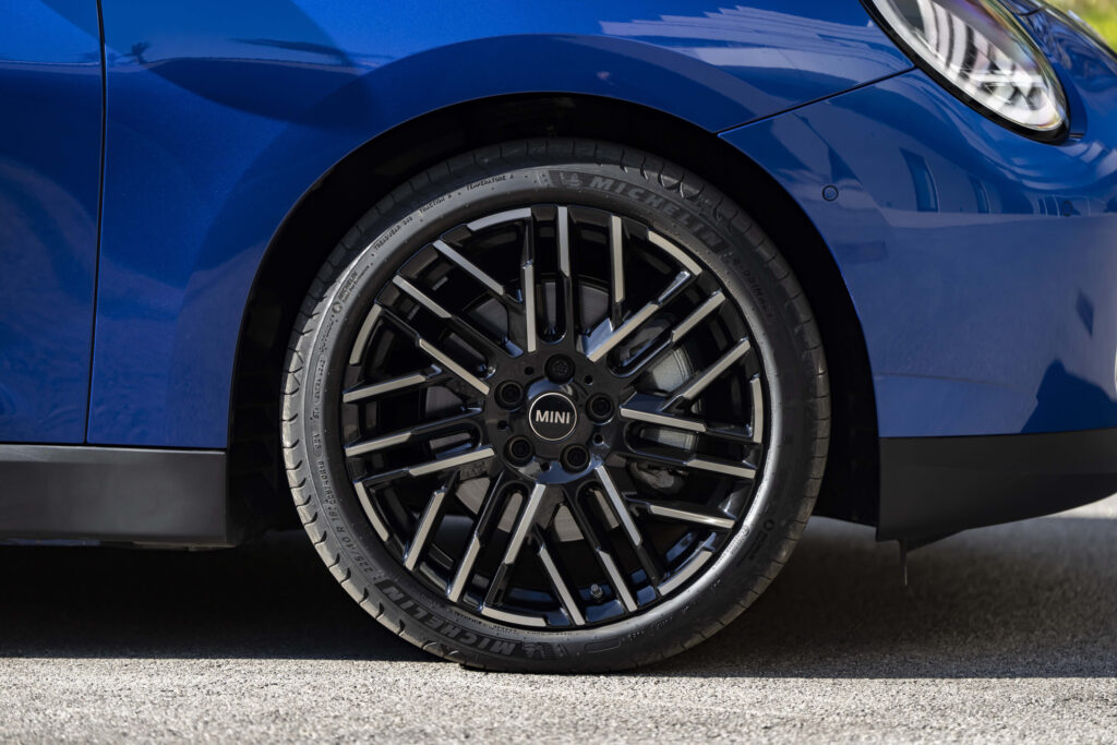 2024 Mini Cooper SE review