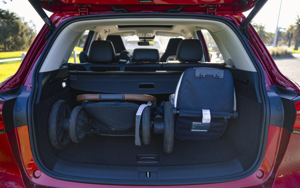 A Weekend with the MG HS Plus EV