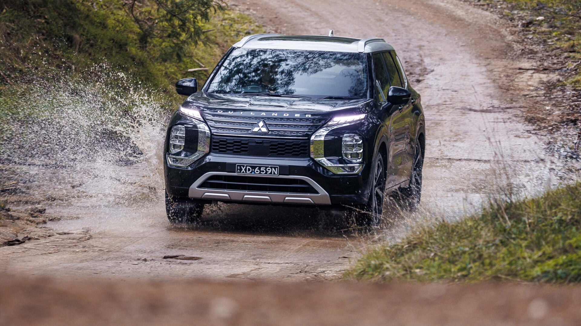 2024 Mitsubishi Outlander PHEV Exceed Tourer long term review