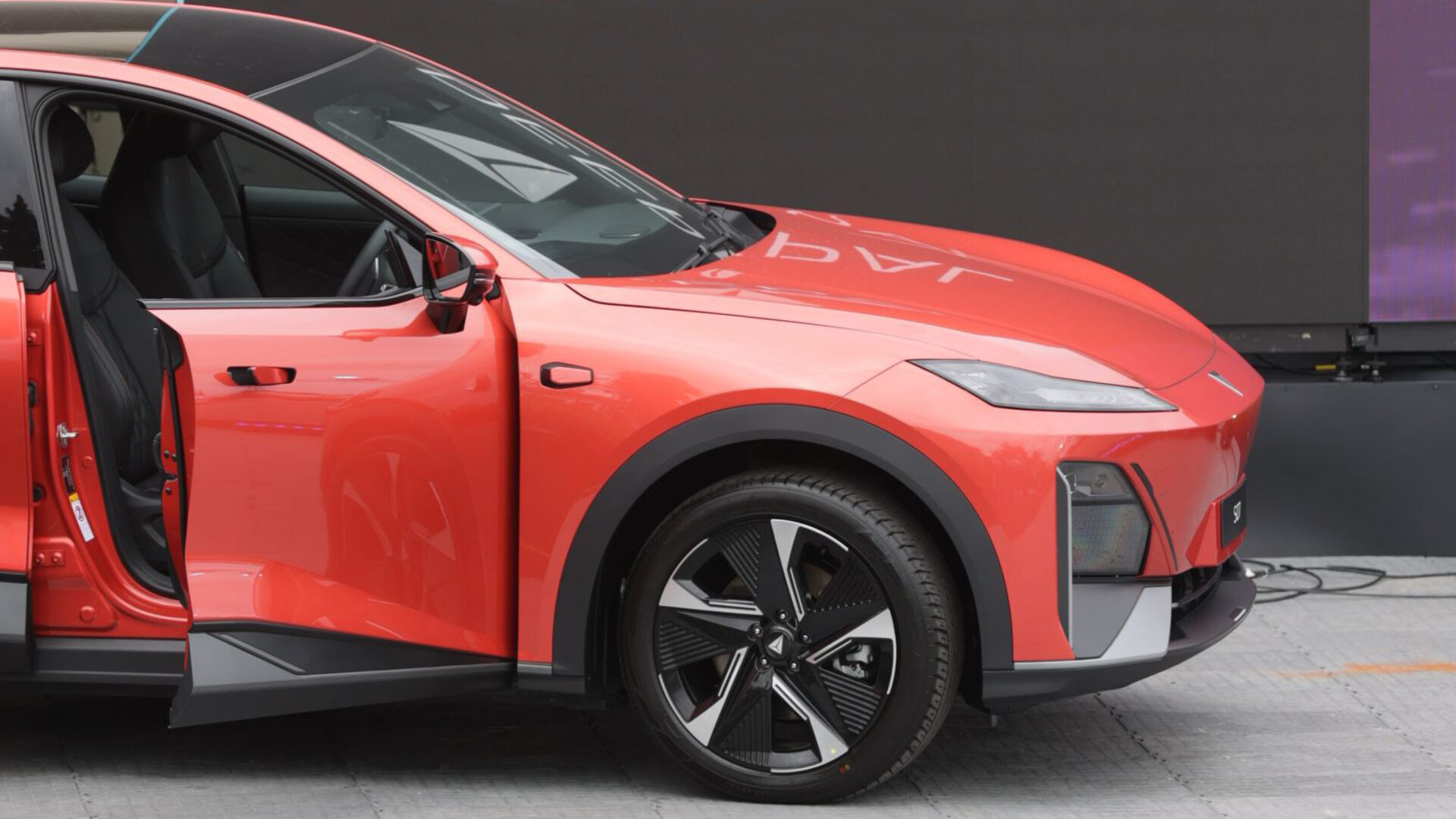 2025 Deepal S07 EV pricing and features for Australia