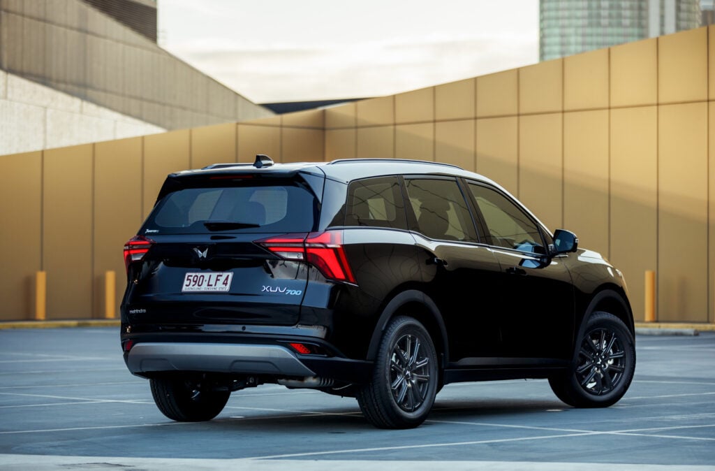Mahindra XUV700 Black Edition review