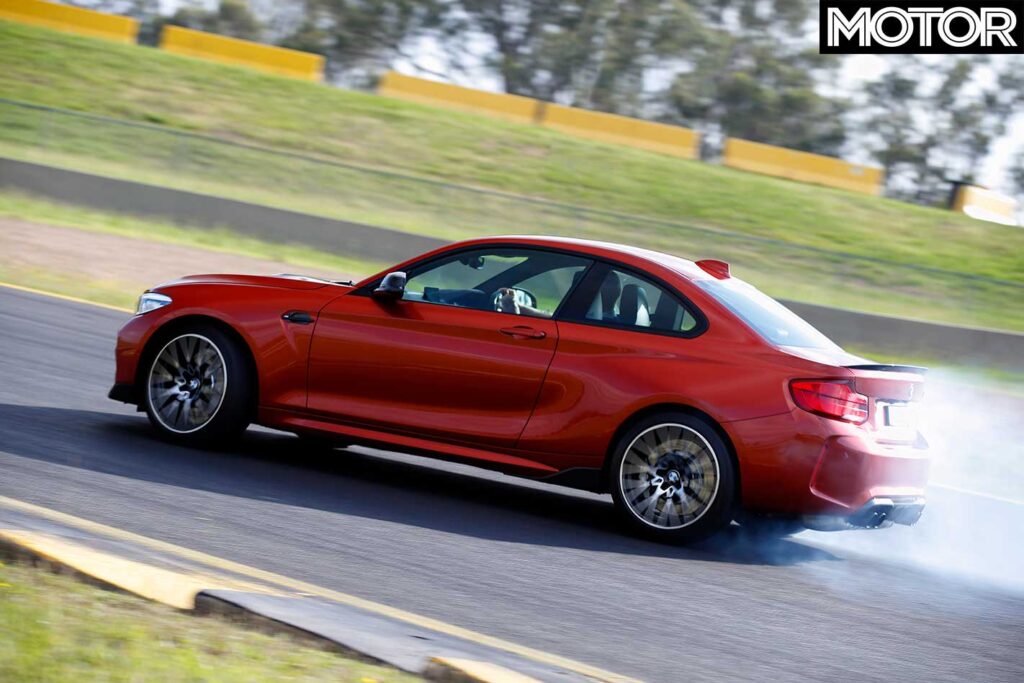2018 BMW M2 Competition feature performance review