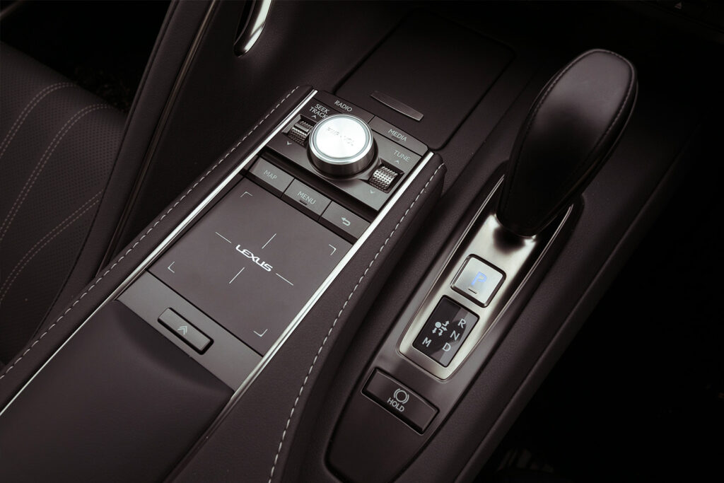 2017 Lexus LC500 review
