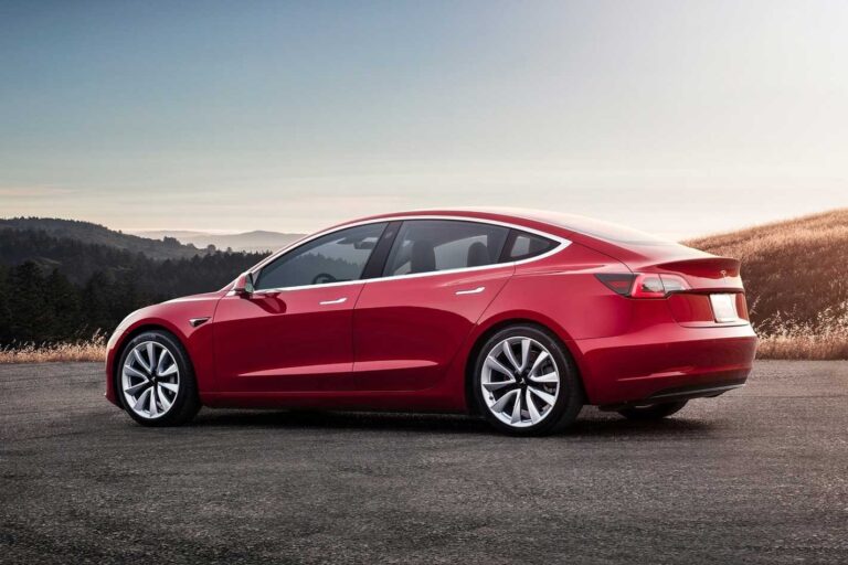 2019 Tesla Model 3 Performance configurator details