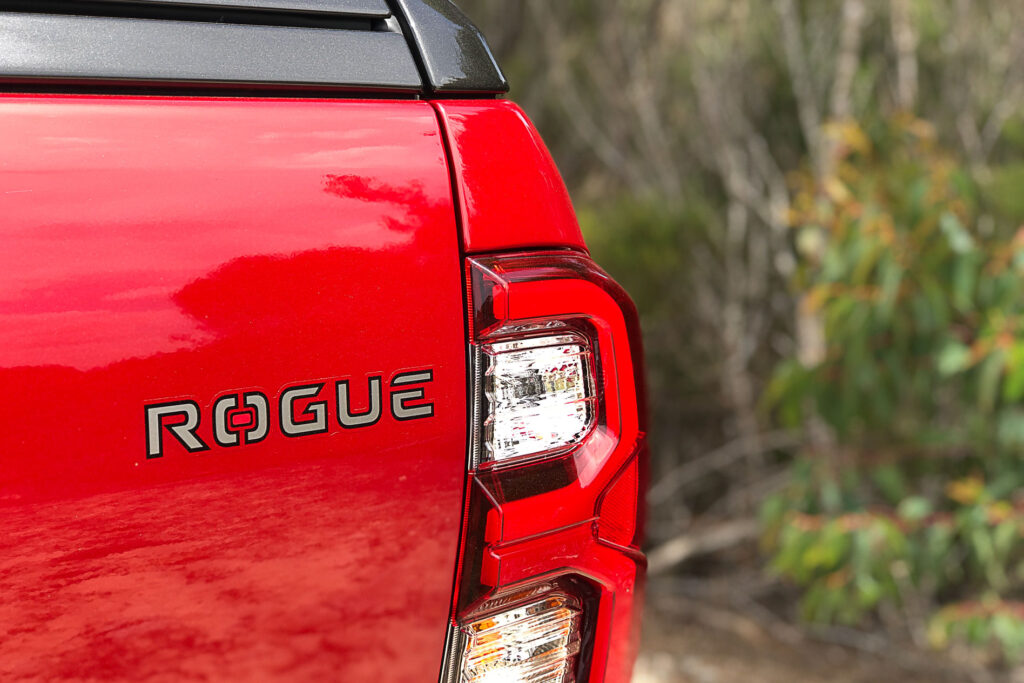 2020 Toyota HiLux Rogue review
