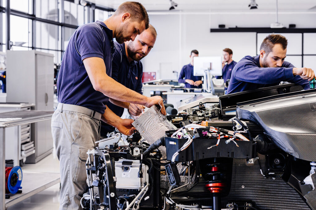 How to build a Bugatti Chiron