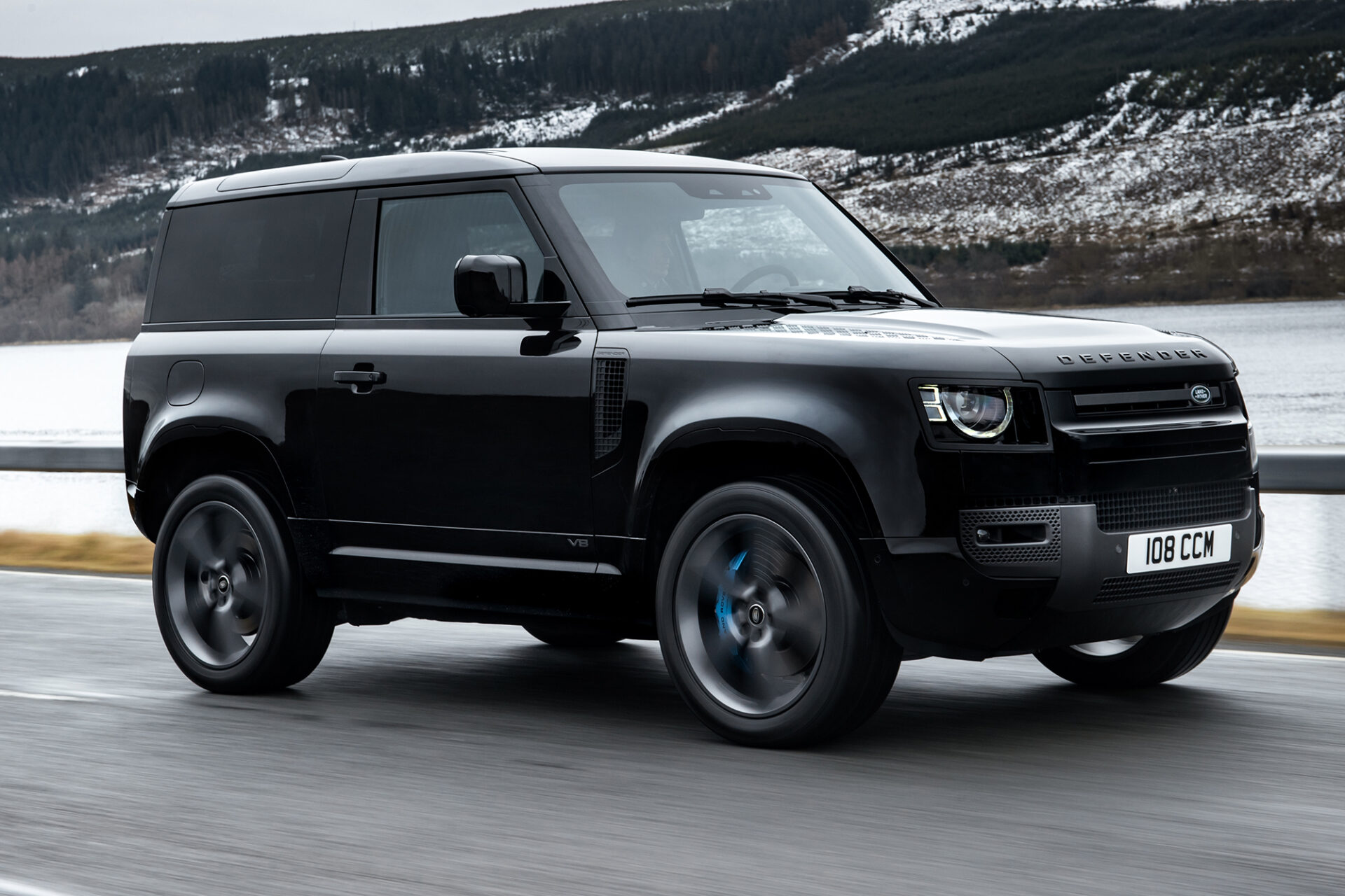 450kW Land Rover Defender SVR may be coming