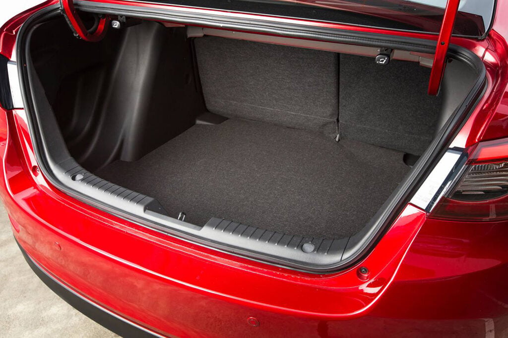 Boot sizes of the most popular sedans