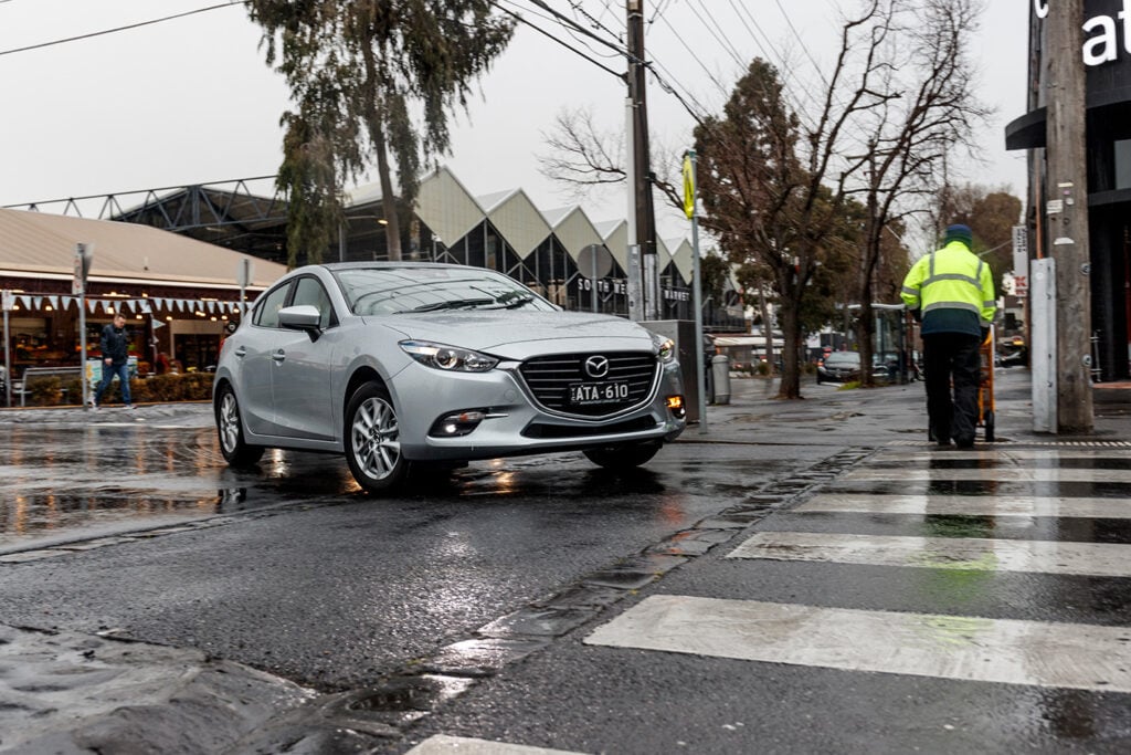 Mazda 3 Touring v Hyundai i30 Active comparison review