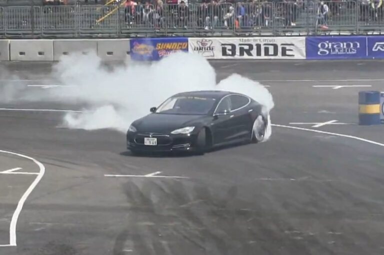 Tesla Model S goes drifting