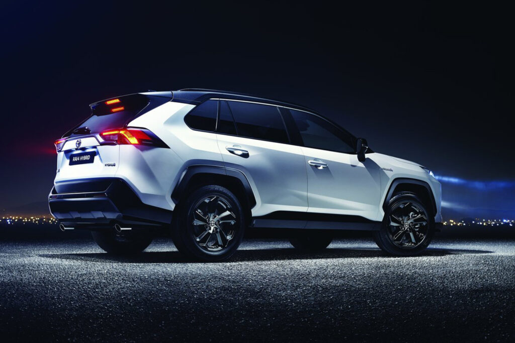 Toyota aims for all-hybrid model line-up