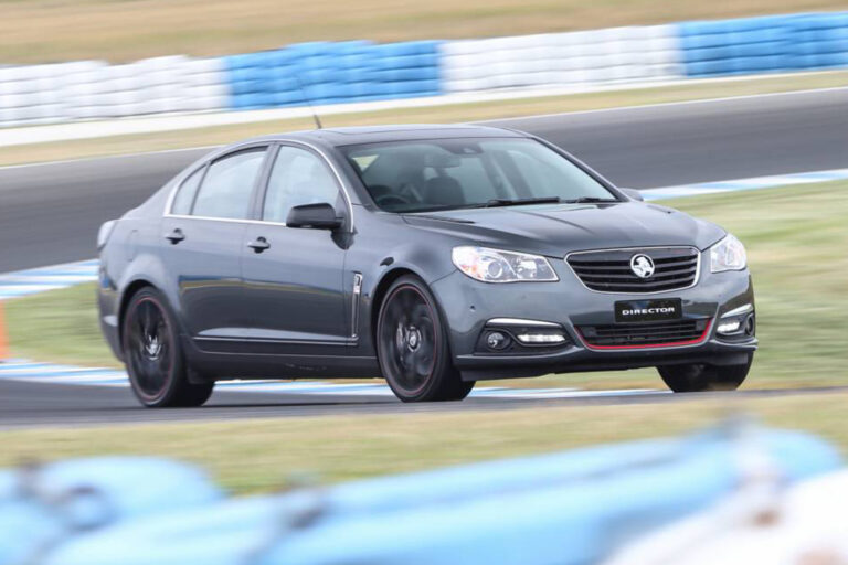 Holden Director production delayed, Commodore Motorsport and Magnum ...
