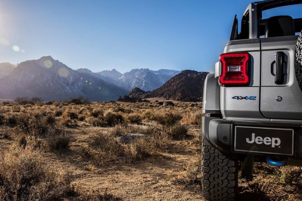 Electric Jeep Wrangler concept teased ahead of March 2021 debut