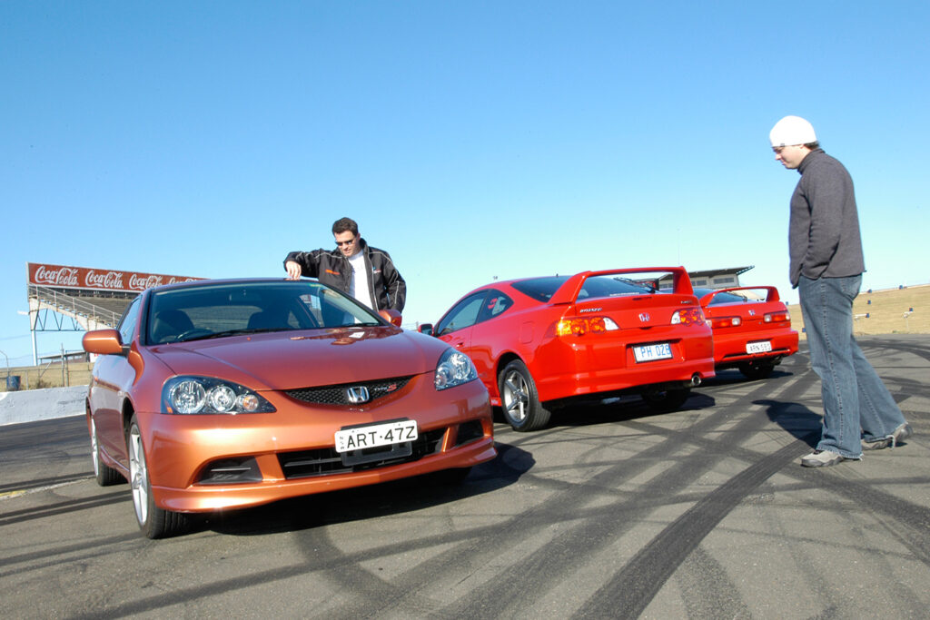 Honda Integra Type R vs Type S comparison review: Classic MOTOR